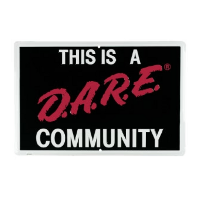 Pins & Awards – DARECATALOG